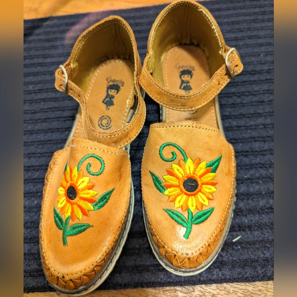 Sunflower Clogs - Gem